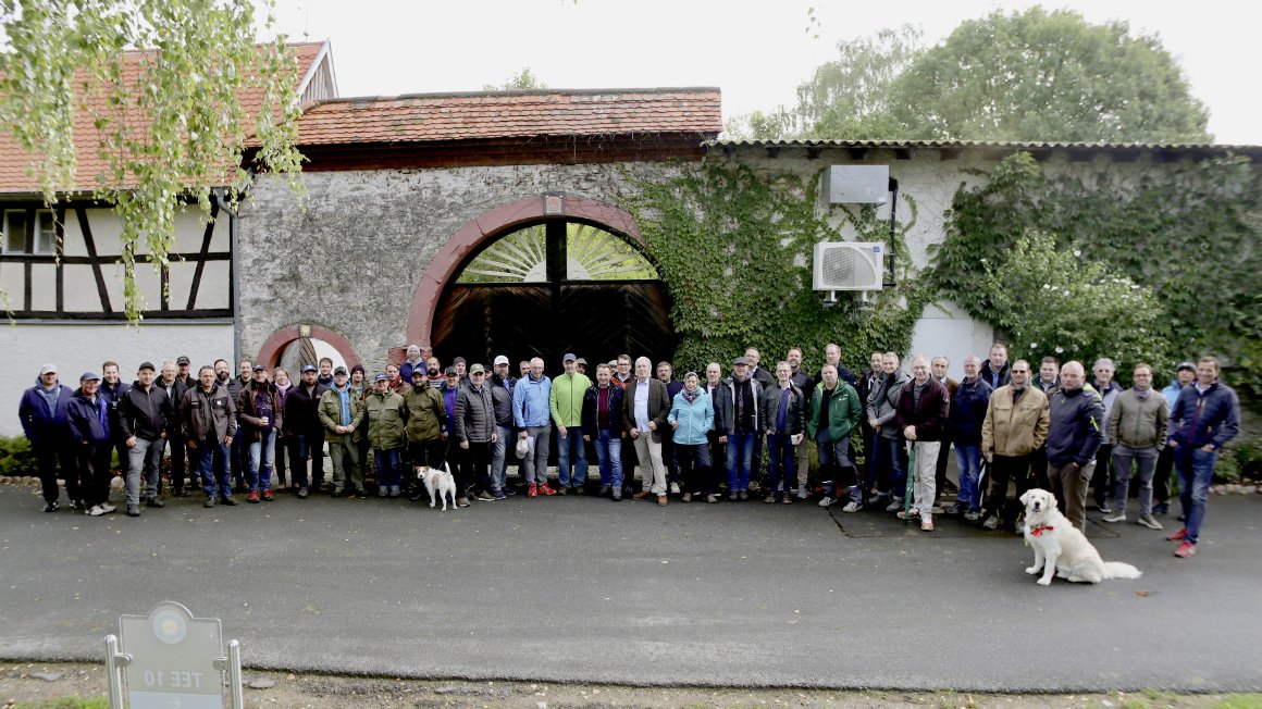 GMGK - Köllen Druck und Verlag GmbH: Deutsche Greenkeeper-Meisterschaft ...