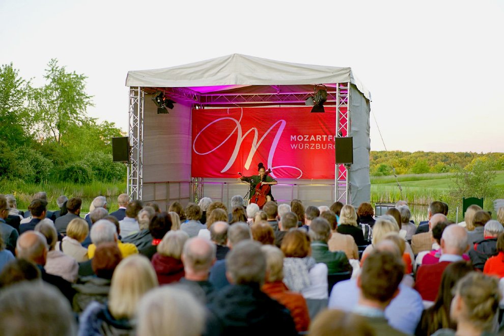 GMGK - Köllen Druck und Verlag GmbH: Mozart am Grün